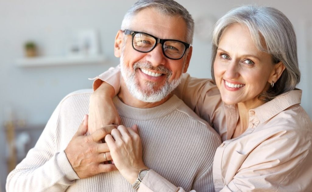 Perfect Fit Dentures: A Comfortable and Confident Smile